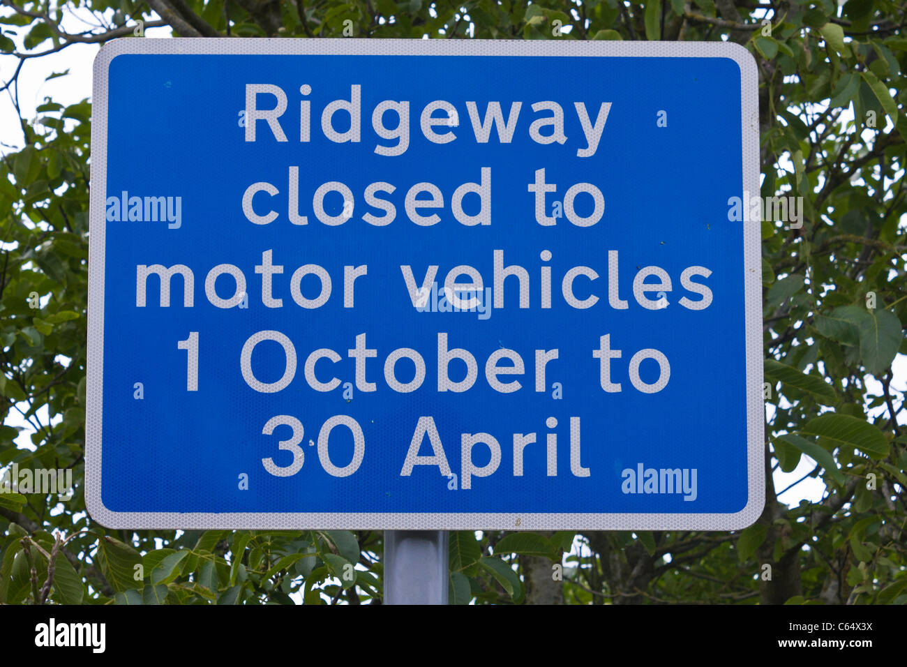 Sign alerting track users that the Ridgeway path is closed to motor ...