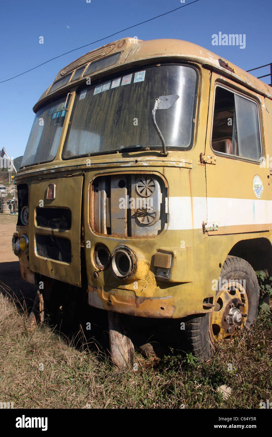 Bus Salvage High Resolution Stock Photography and Images - Alamy