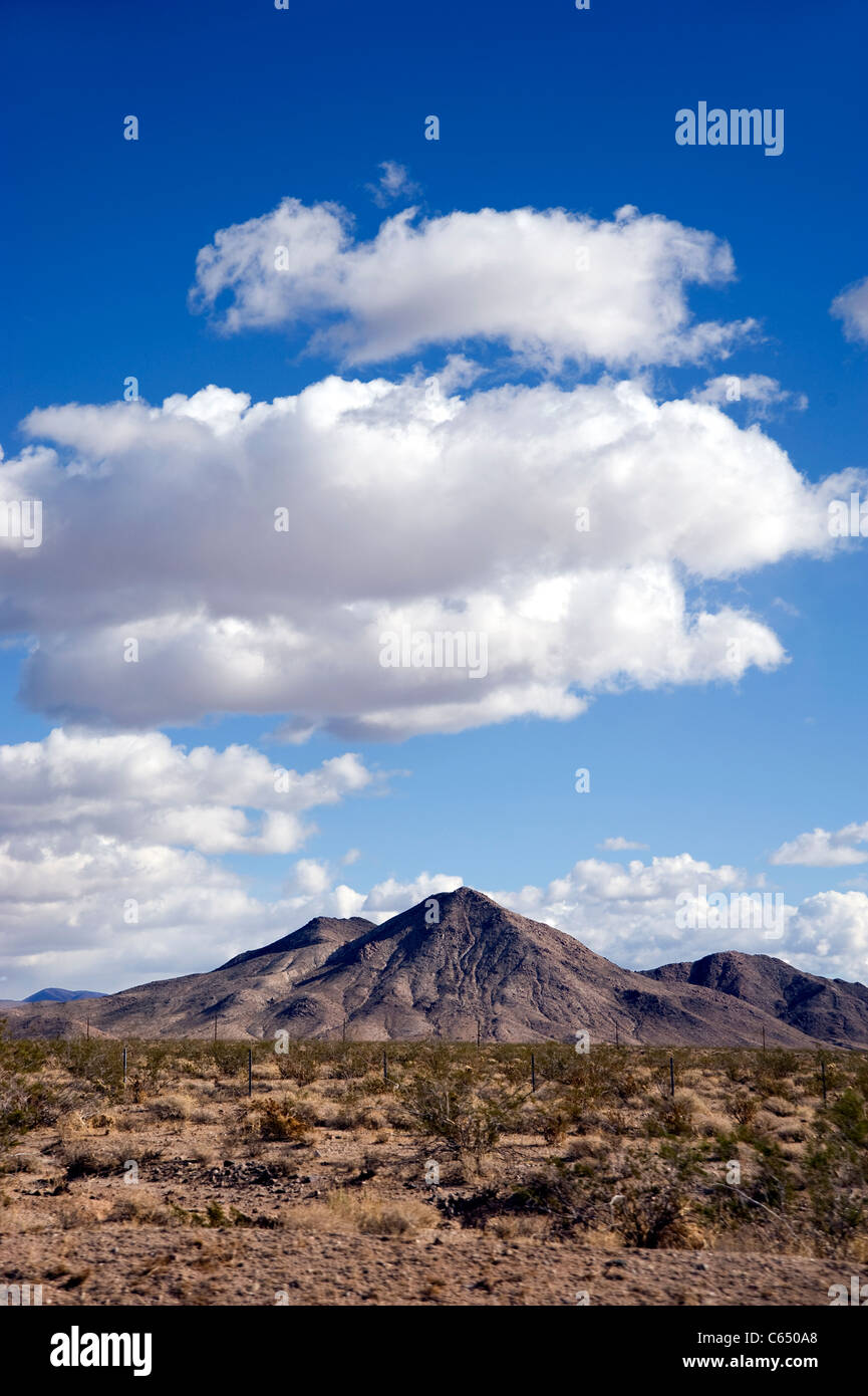 Arid dry landscape hi-res stock photography and images - Alamy