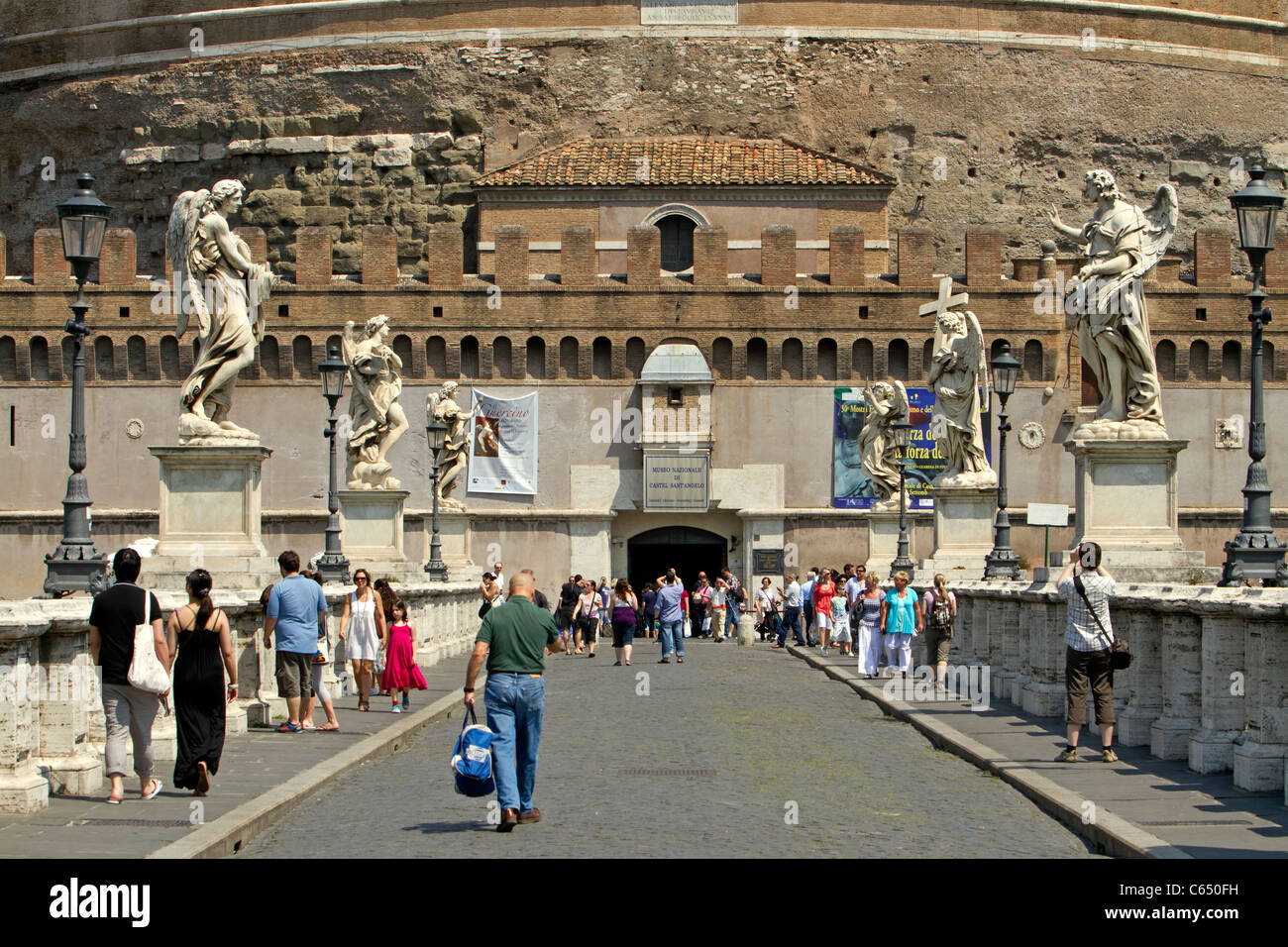 Castle and bridge of angels in italy hi-res stock photography and images - Alamy