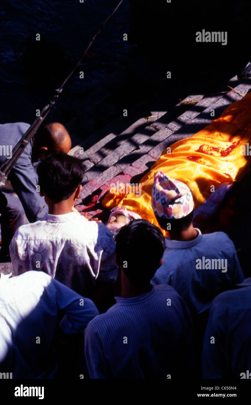 Indian Funeral High Resolution Stock Photography and Images - Alamy