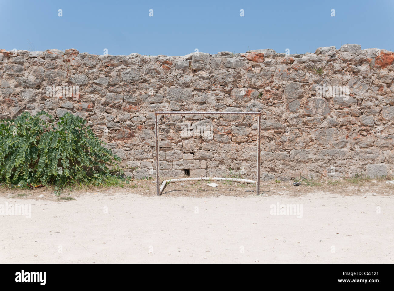 Poor soccer field hi-res stock photography and images - Alamy