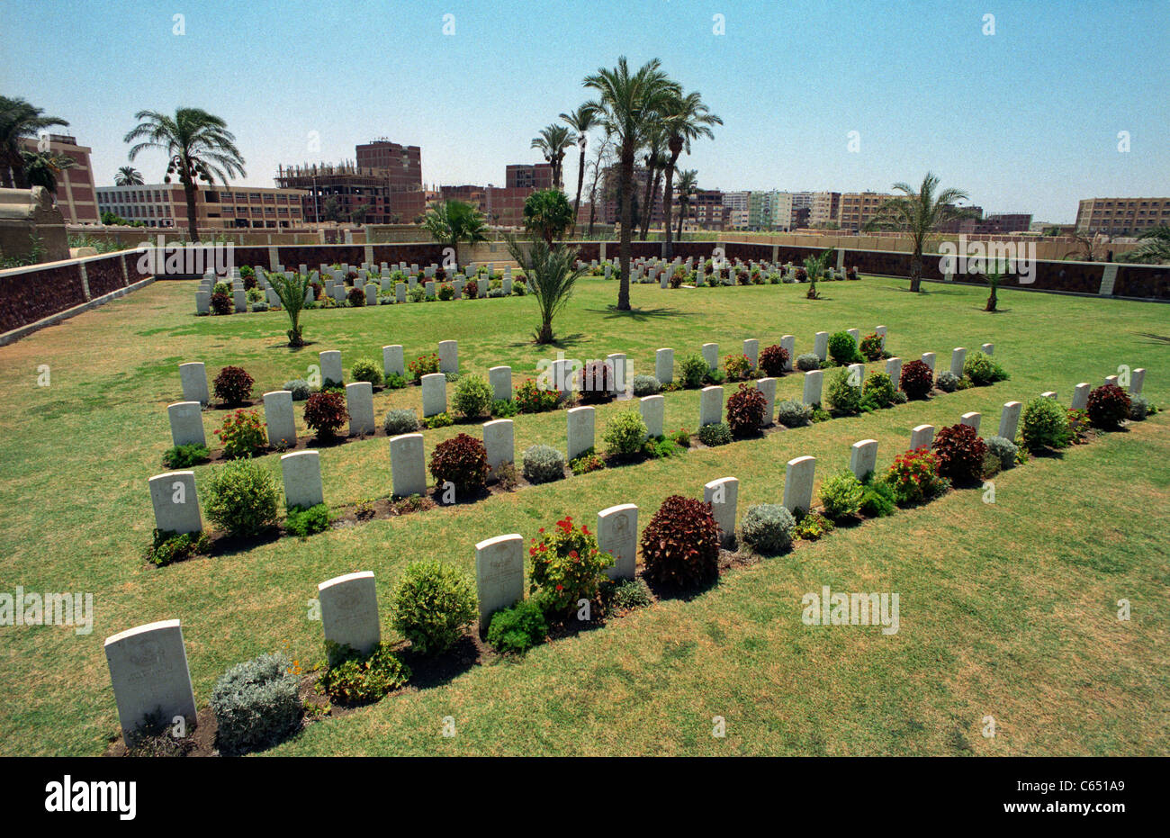 Suez african and indian war cemetery hi-res stock photography and ...