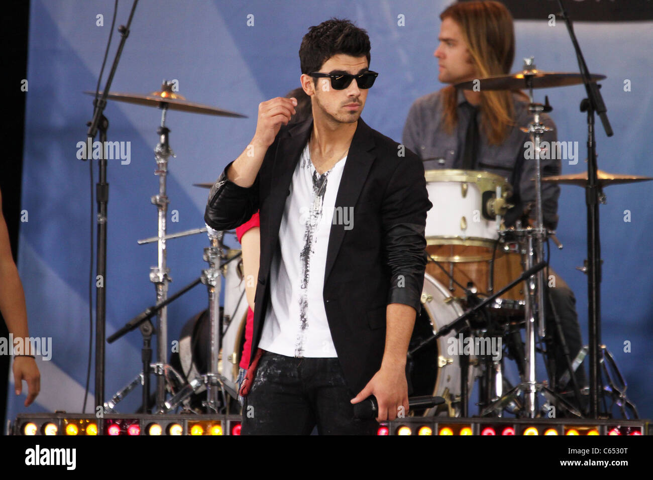 Joe Jonas, (The Jonas Brothers) on stage for Good Morning America GMA ...