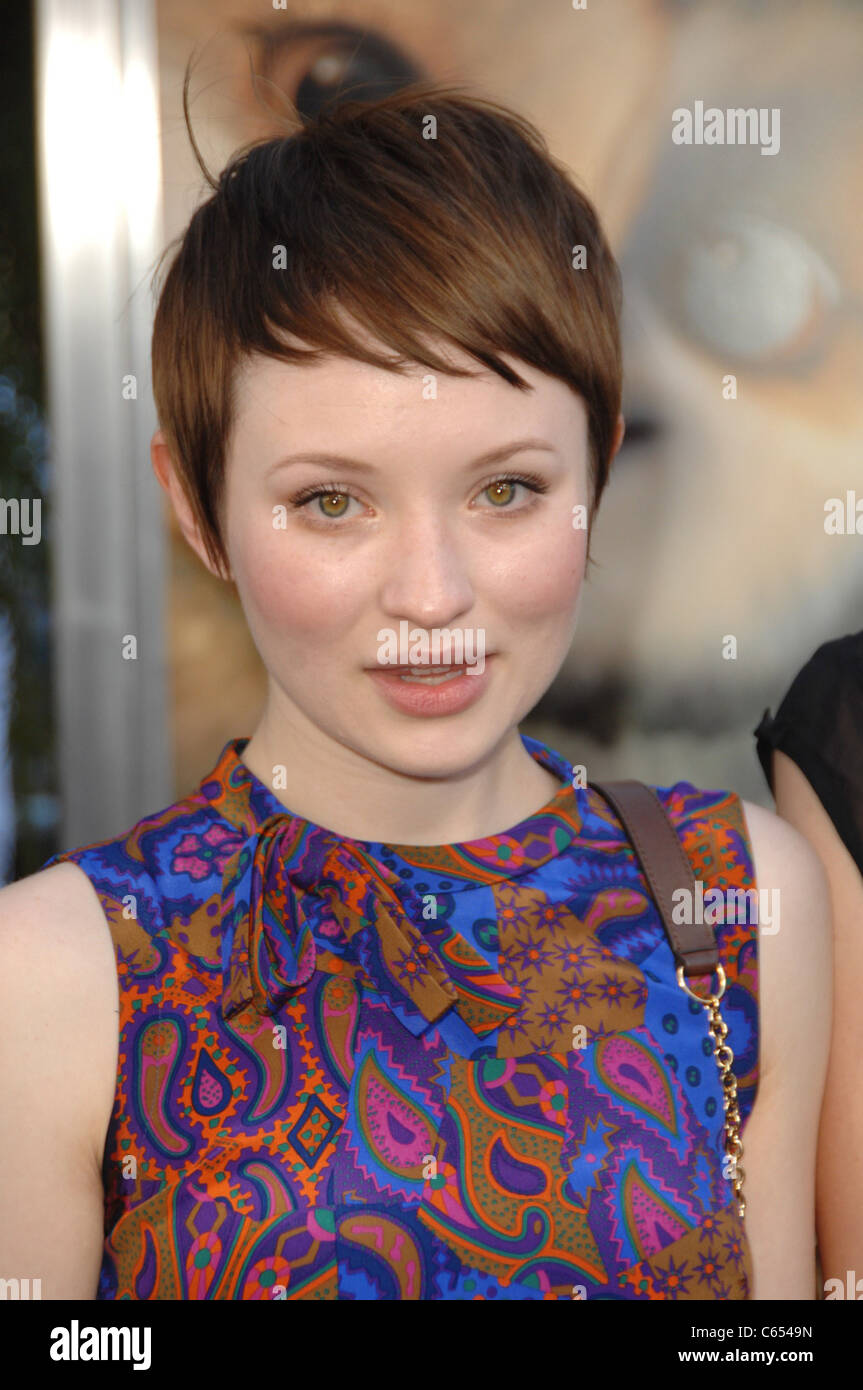 Emily Browning at arrivals for Legend of the Guardians: The Owls of Ga ...