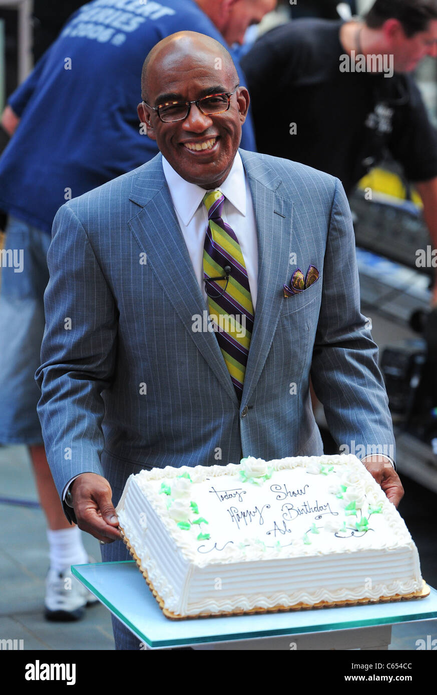 Al Roker on stage for NBC Today Show Concert with Daughtry, Rockefeller ...