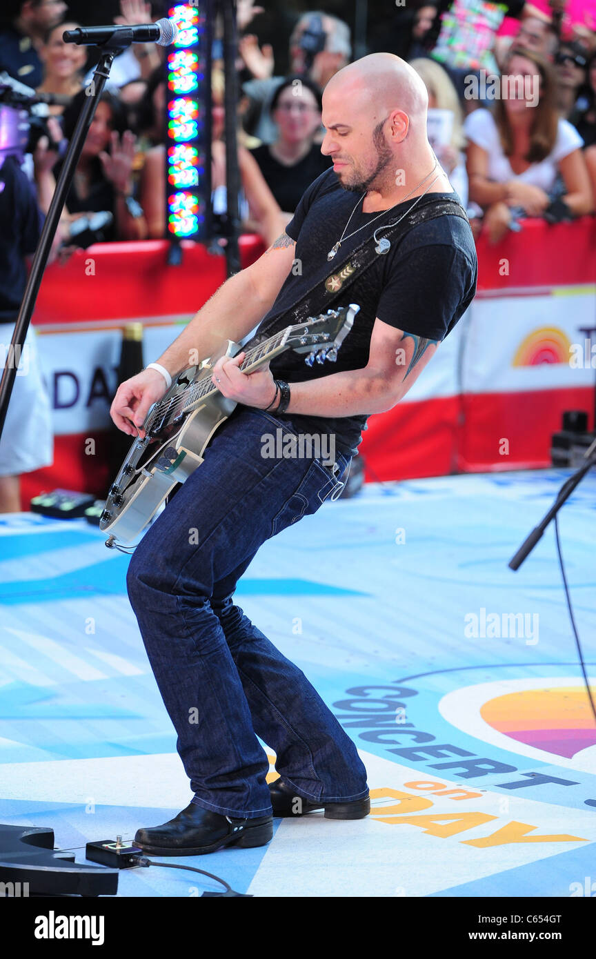 Daughtry on stage for NBC Today Show Concert with Daughtry, Rockefeller ...
