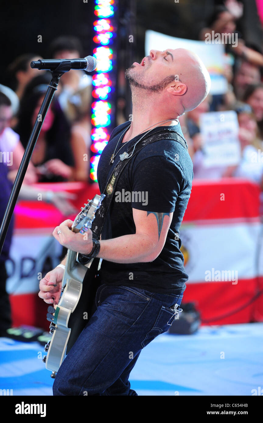 Daughtry on stage for NBC Today Show Concert with Daughtry, Rockefeller ...