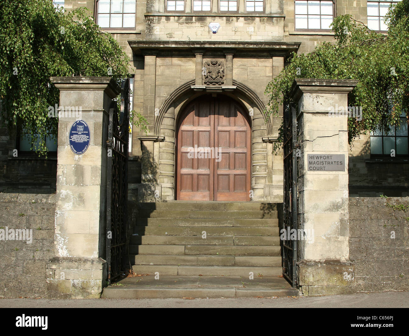 Newport magistrates court hi-res stock photography and images - Alamy