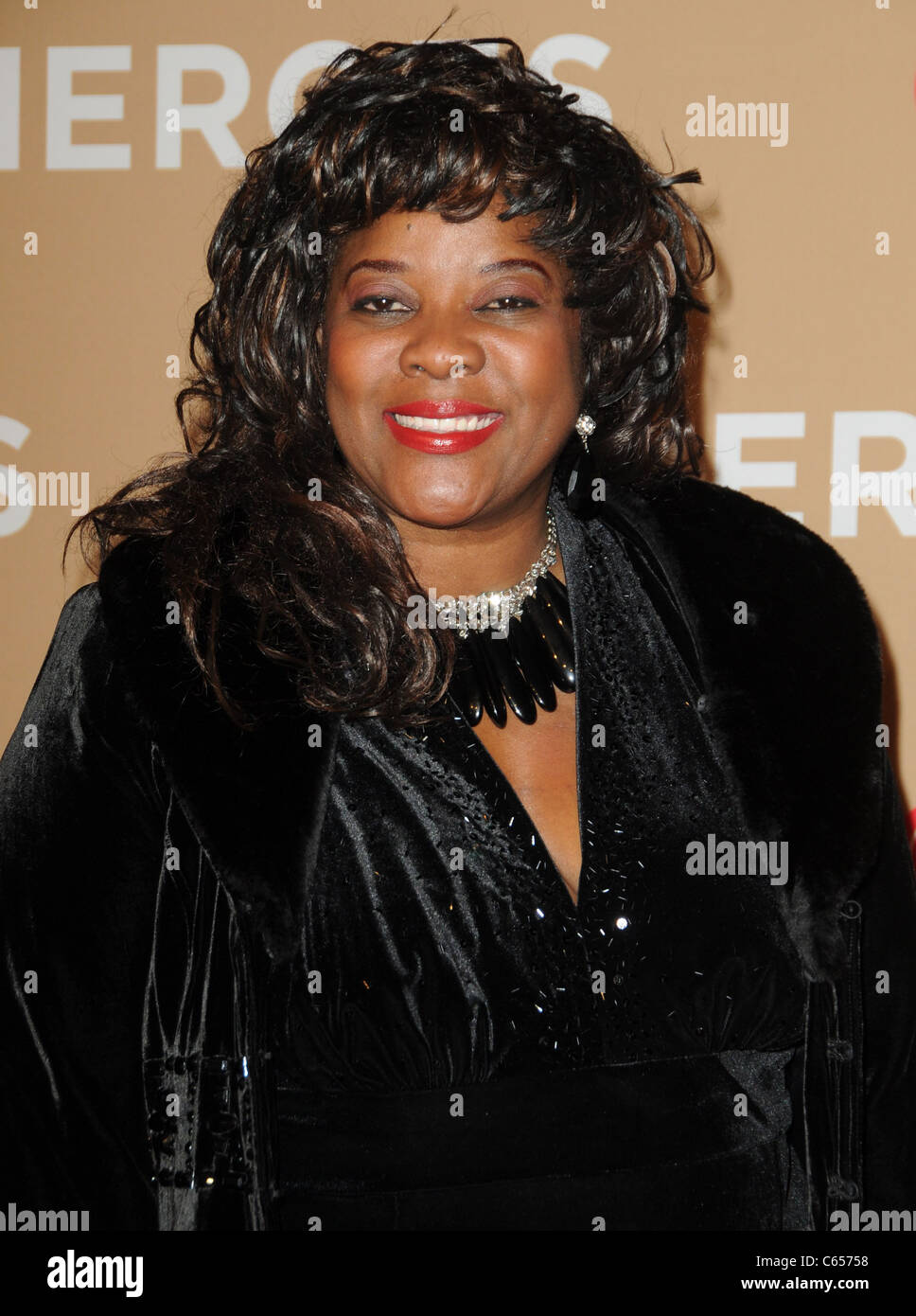 Loretta Devine at arrivals for CNN HEROES: An All-Star Tribute, Shrine ...