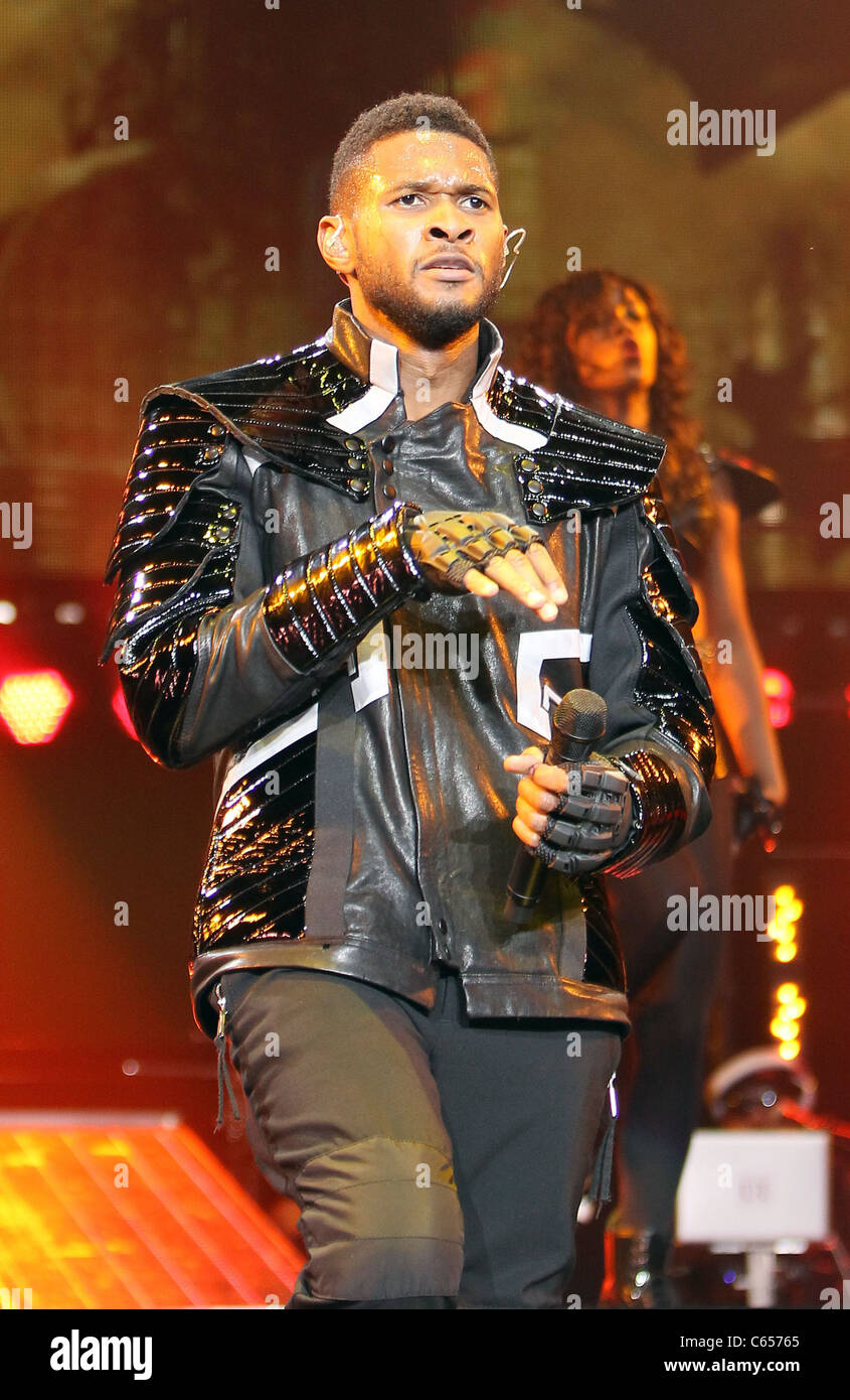 Usher on stage for Usher in the OMG Tour, Mandalay Bay Events Center ...
