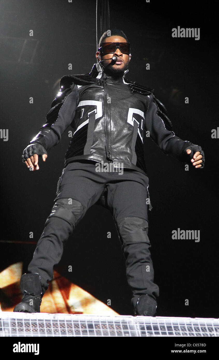 Usher on stage for Usher in the OMG Tour, Mandalay Bay Events Center ...