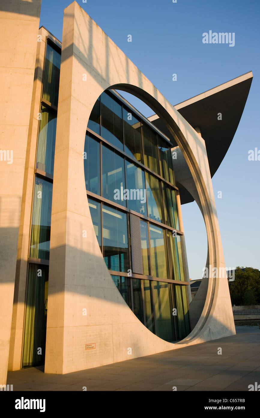 Modern Government Buildings