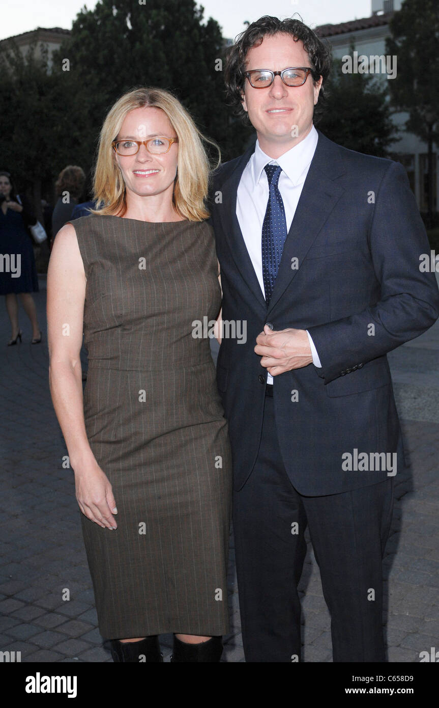 Elisabeth shue 2010 hi-res stock photography and images - Alamy