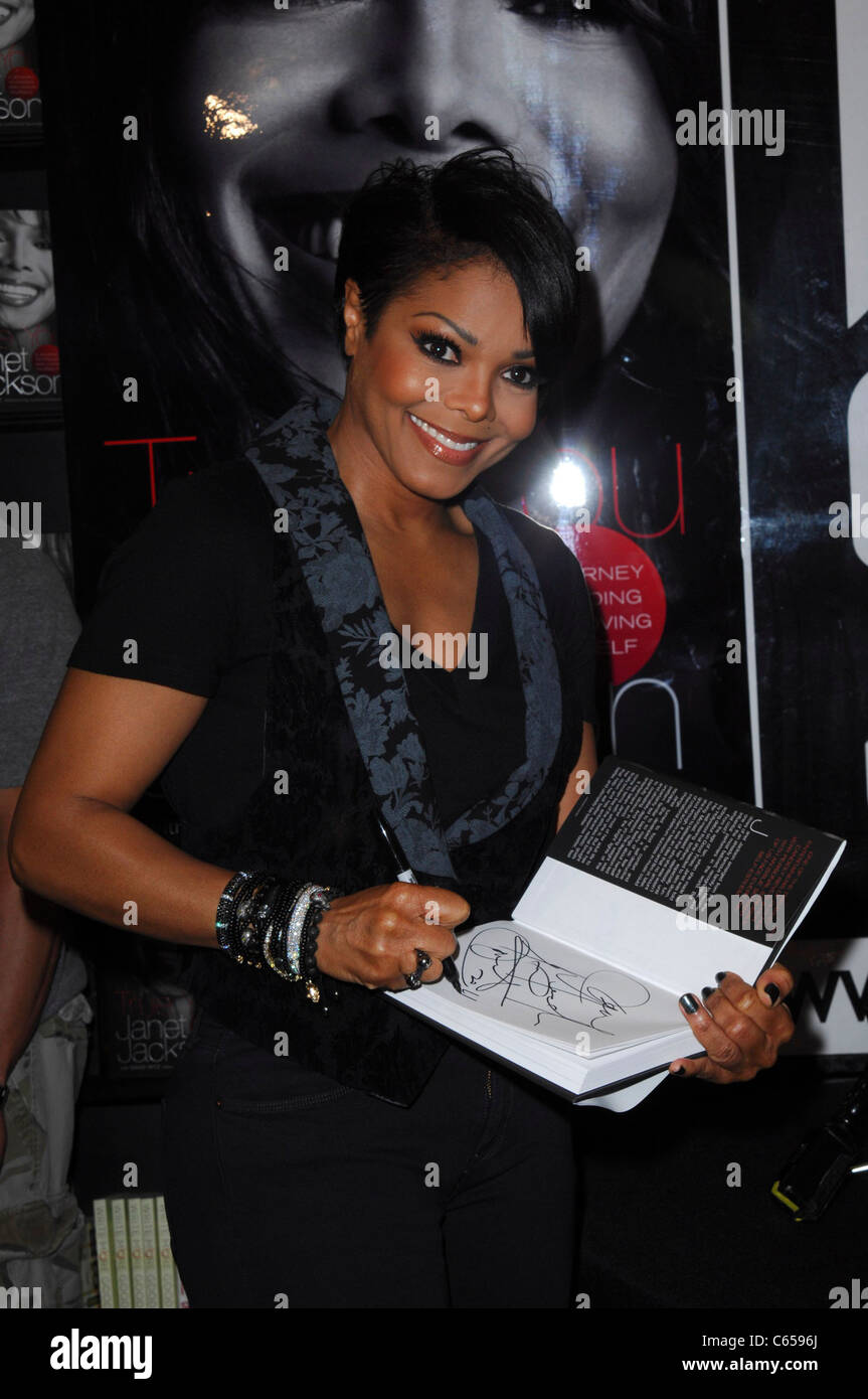 Janet Jackson at in-store appearance for Janet Jackson Book Signing for ...
