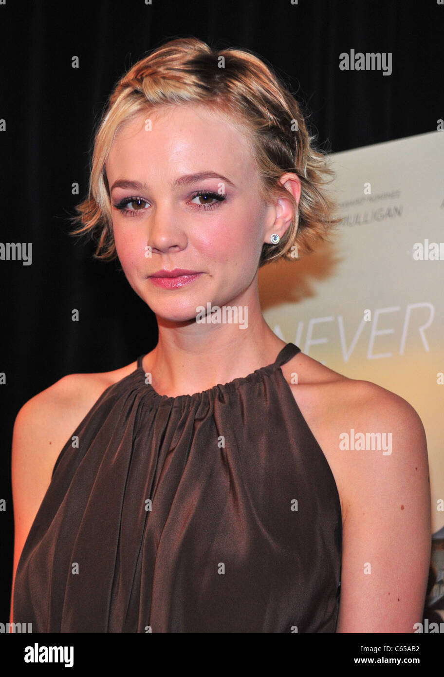 Carey Mulligan at the press conference for NEVER LET ME GO Press ...