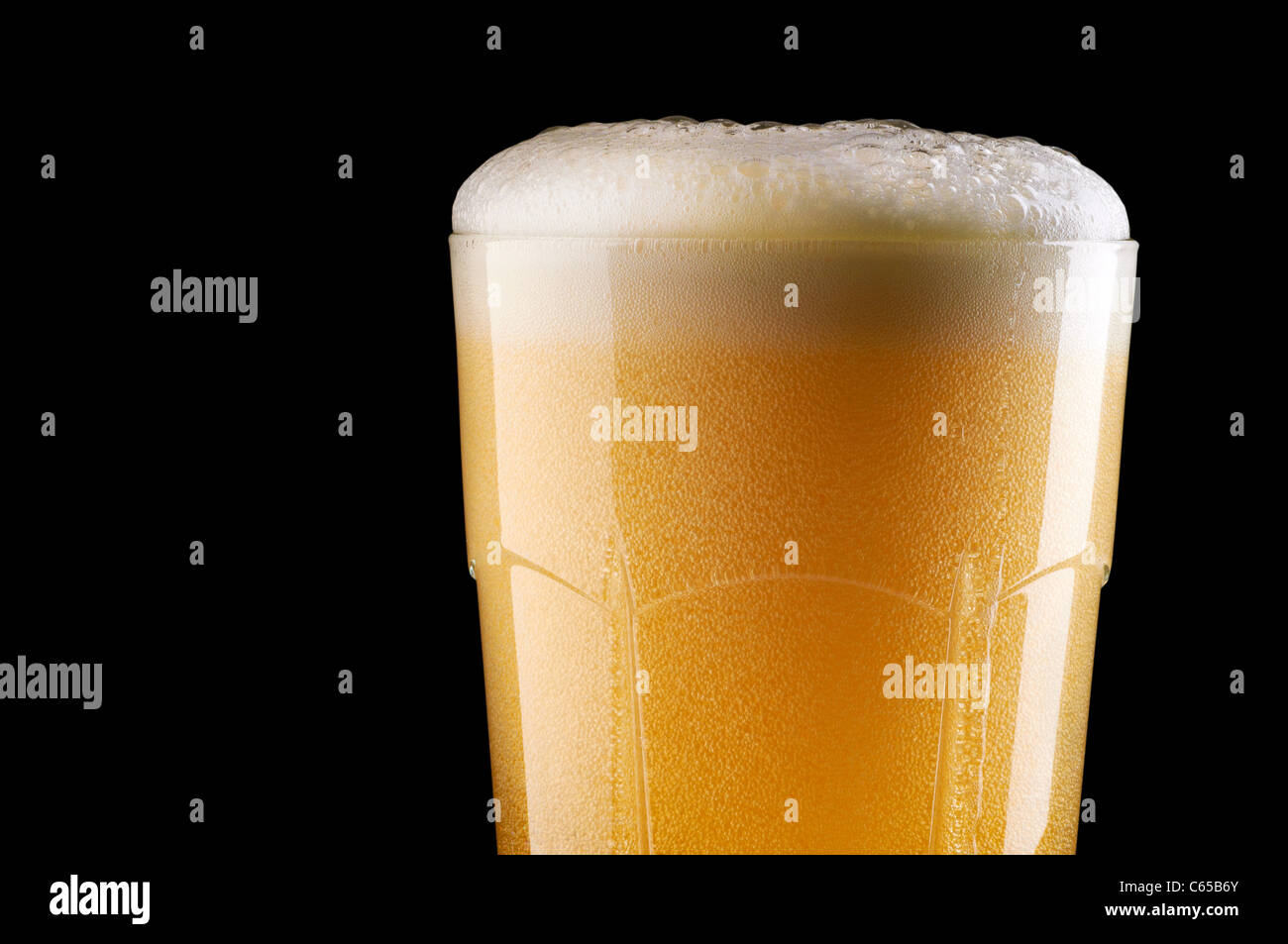 Beer glass full of hi-res stock photography and images - Alamy