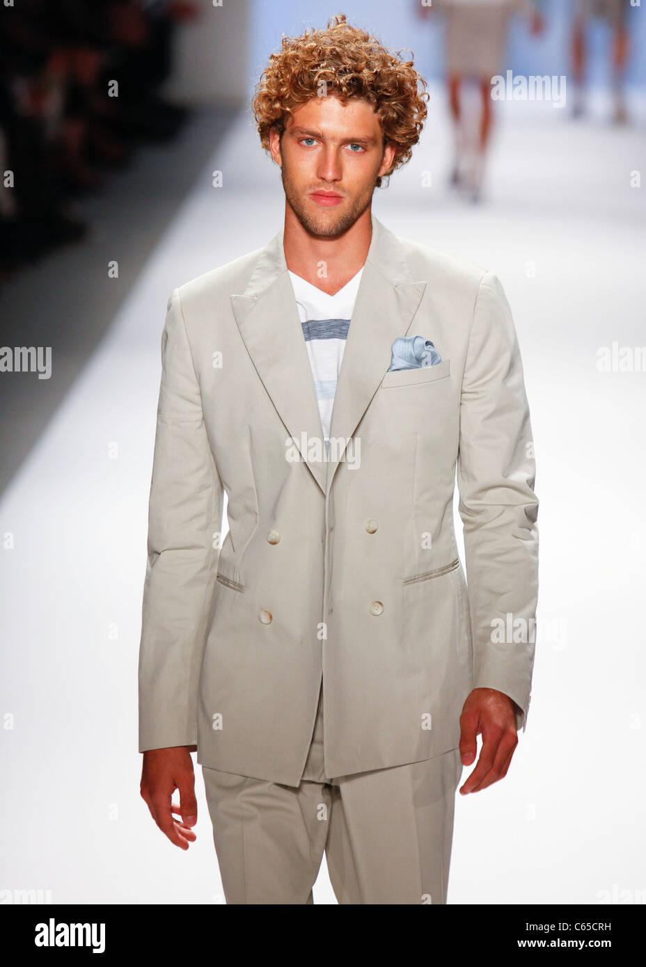 Runway model in attendance for Perry Ellis Spring/Summer 2011 Fashion ...
