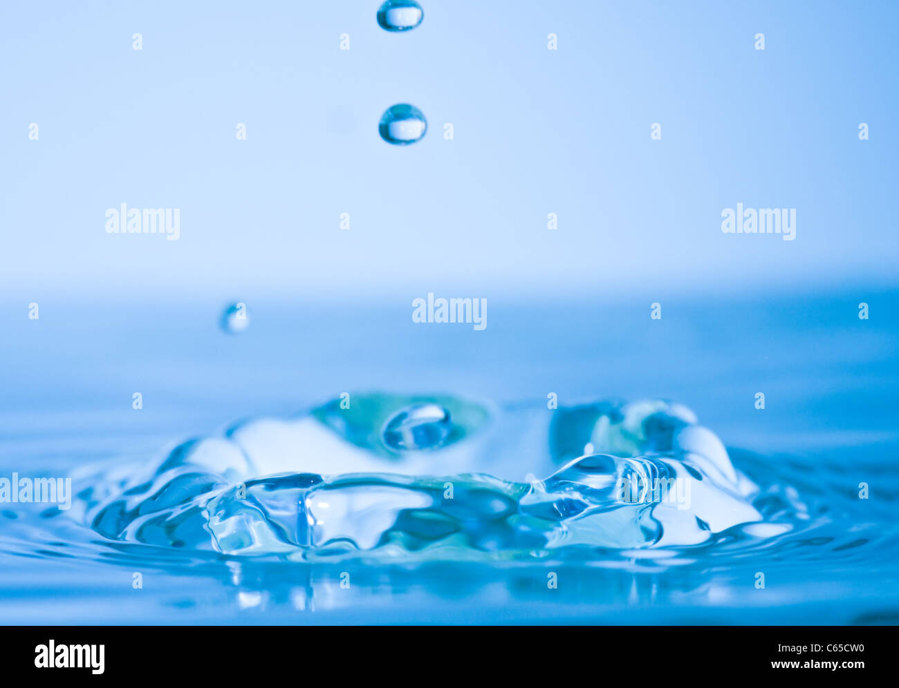 Tear drop falling hi-res stock photography and images - Alamy
