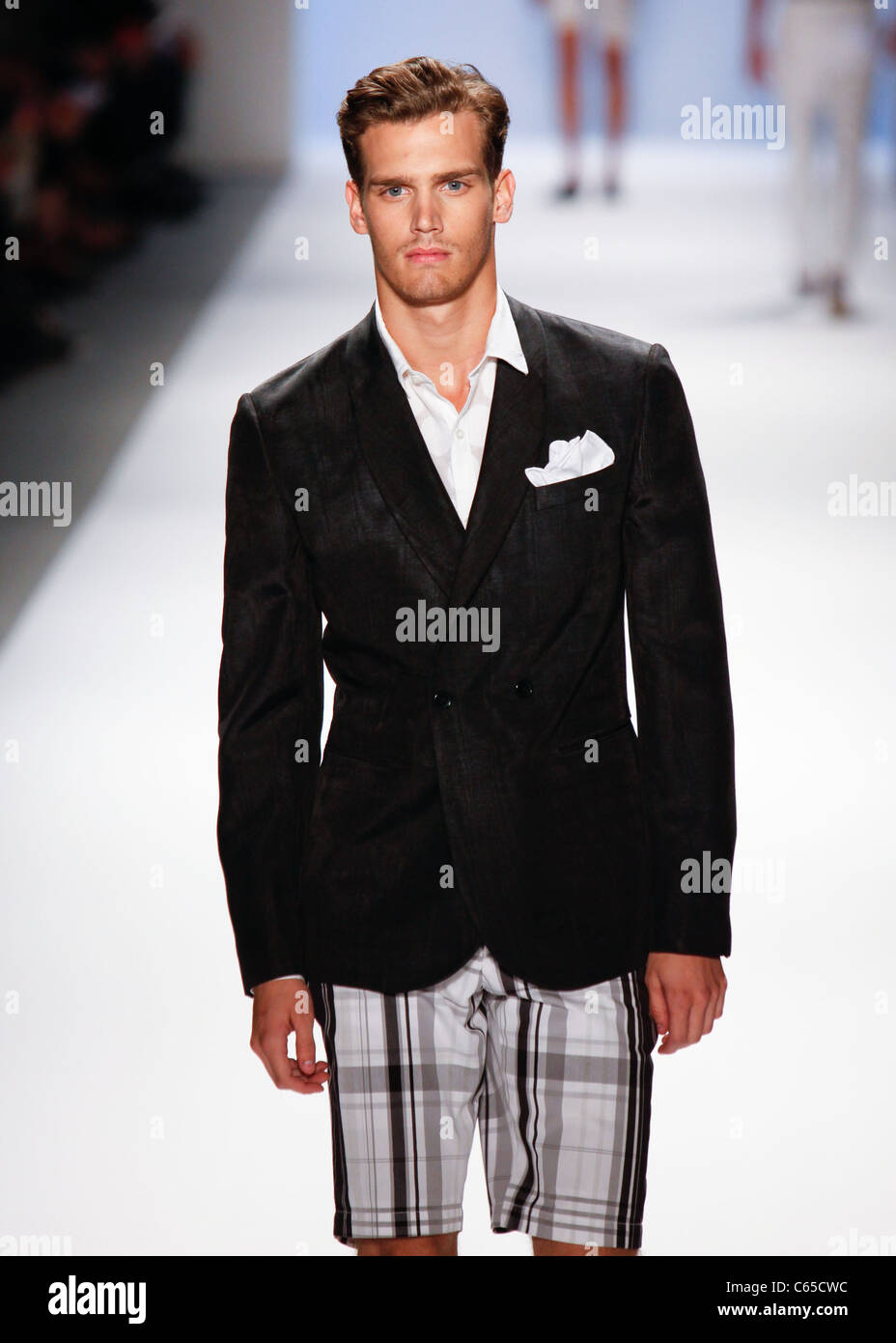 Runway model in attendance for Perry Ellis Spring/Summer 2011 Fashion ...