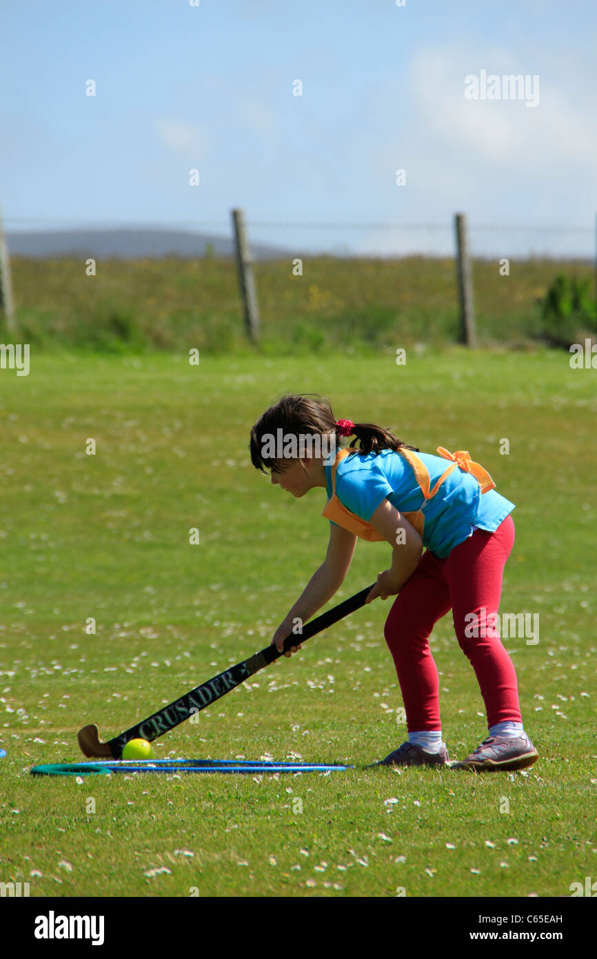 Girl hockey stick hi-res stock photography and images - Alamy
