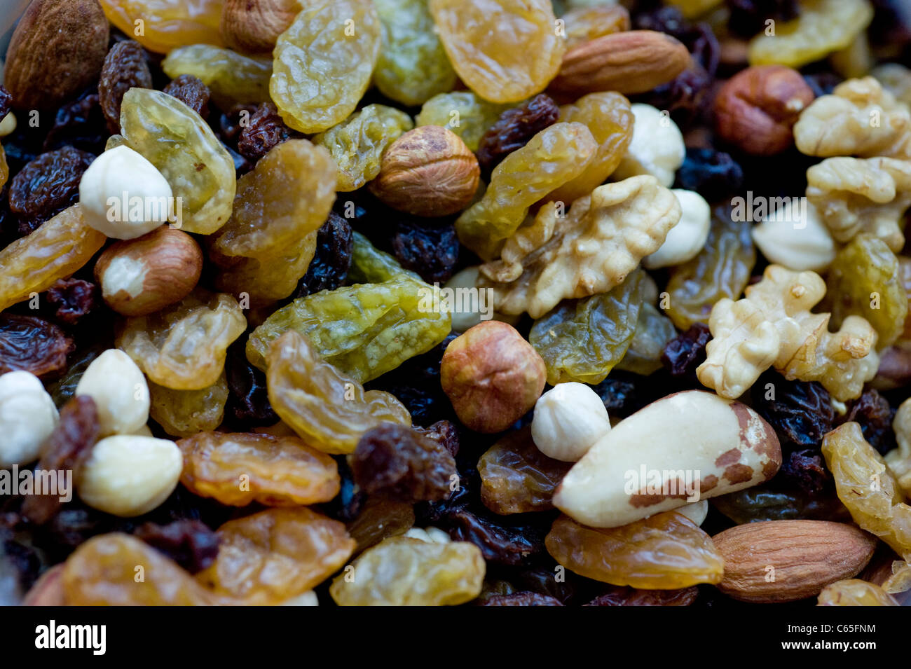 Peanuts and raisins hi-res stock photography and images - Alamy