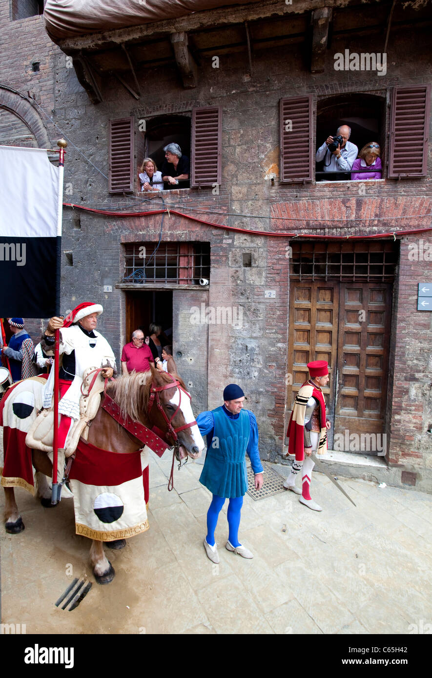 Palio di Siena 2011, July 2. Horse race: historical reenactment and ...
