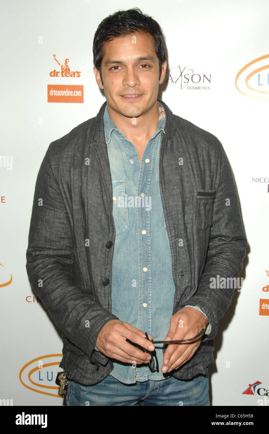 Nicholas gonzalez hi-res stock photography and images - Alamy