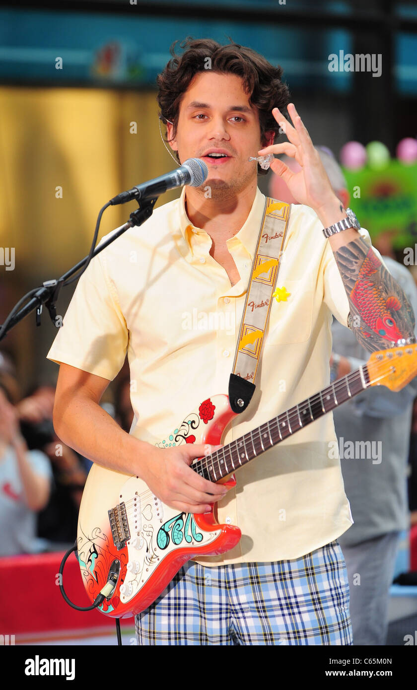 John Mayer on stage for NBC Today Show Concert with John Mayer ...