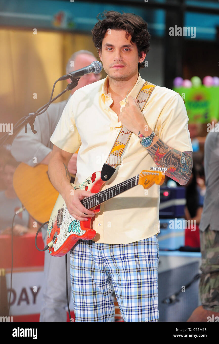 John Mayer on stage for NBC Today Show Concert with John Mayer ...