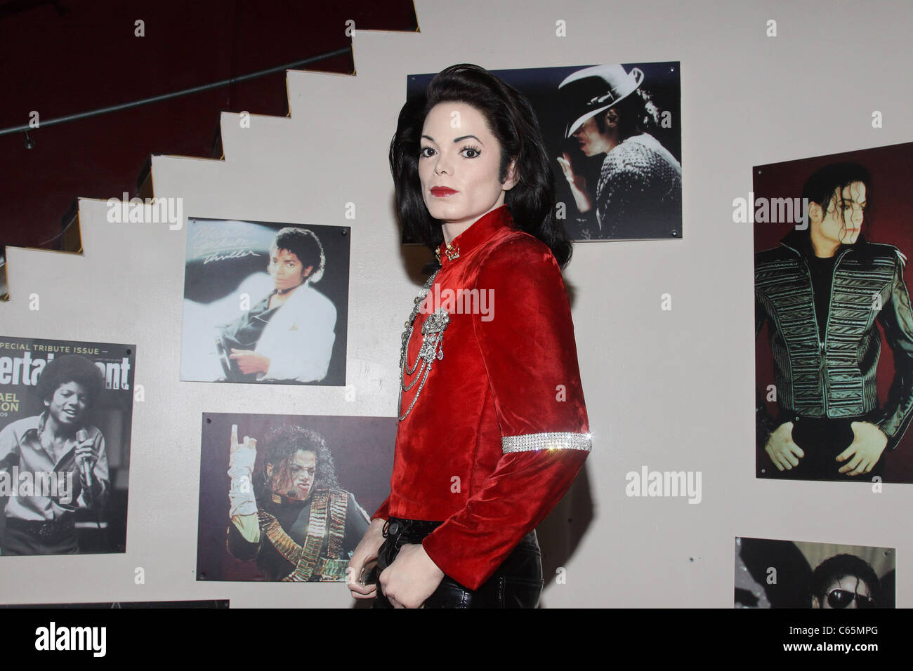 Michael Jackson Wax Figure inside for Michael Jackson Tribute Exhibit ...