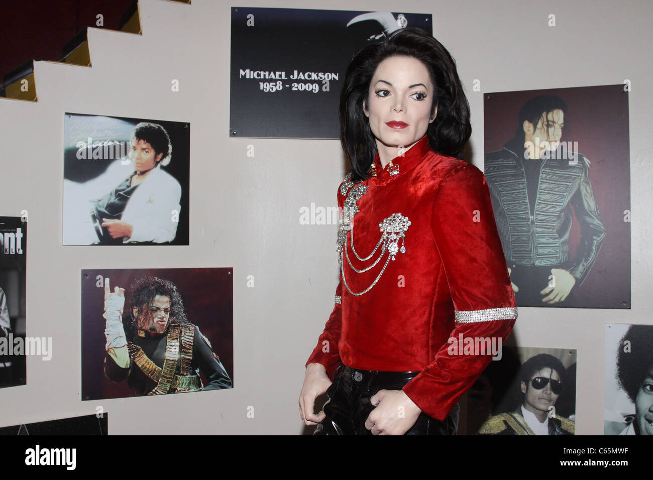 Michael jackson wax figure hi-res stock photography and images - Alamy