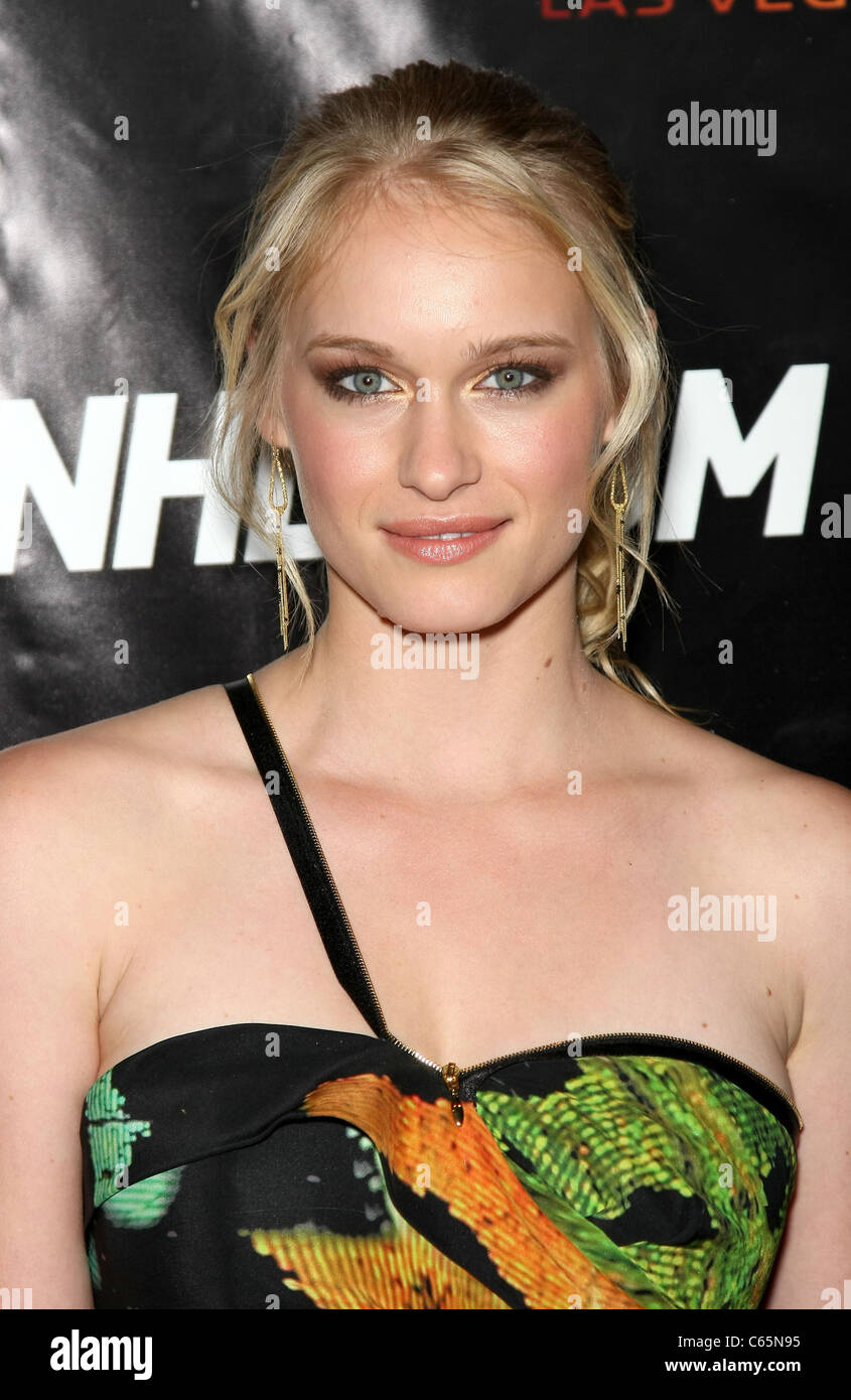 Leven Rambin in attendance for THE 2010 NHL AWARDS, The Pearl Theater ...