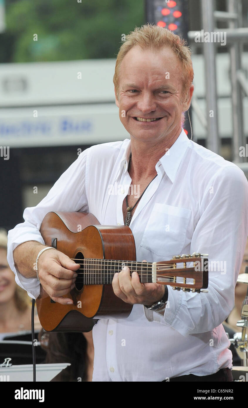Sting hi-res stock photography and images - Alamy
