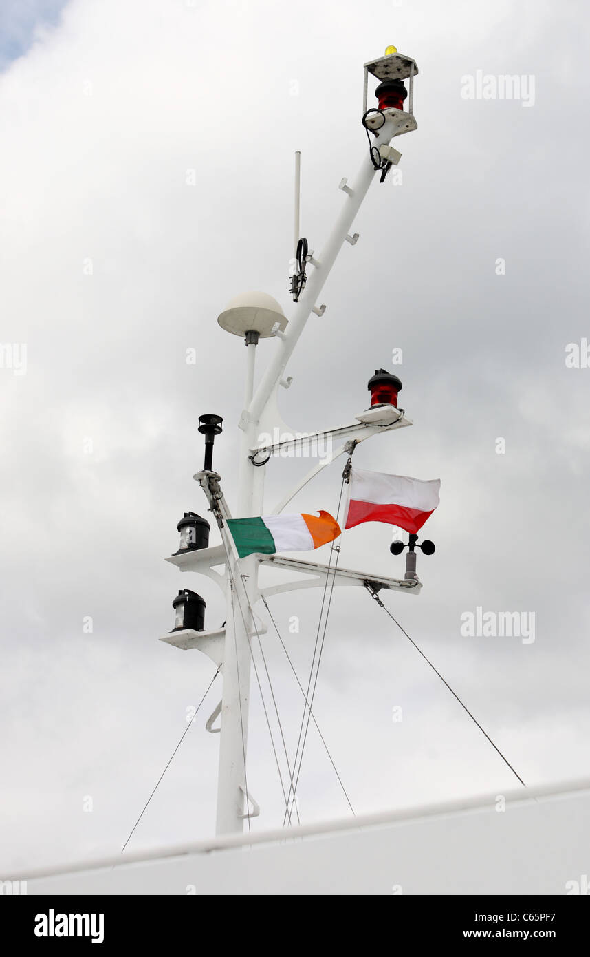Irish flags hi-res stock photography and images - Alamy