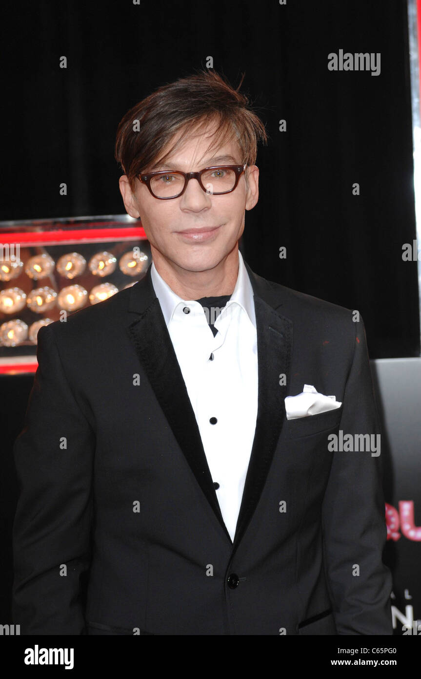 Steven Antin at arrivals for BURLESQUE Premiere, Grauman's Chinese ...