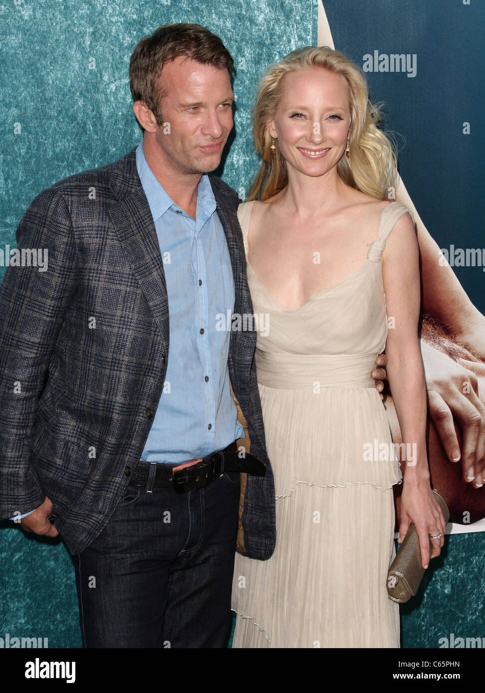 Thomas Jane, Anne Heche at arrivals for HUNG Season Two Premiere, The ...