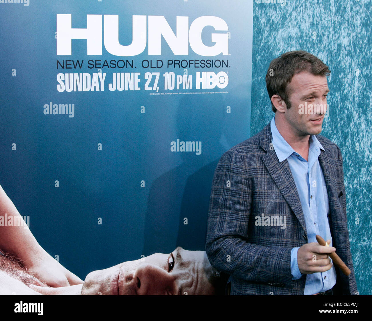 Thomas Jane Hung Poster Hung Publicity Still Of Thomas Jane