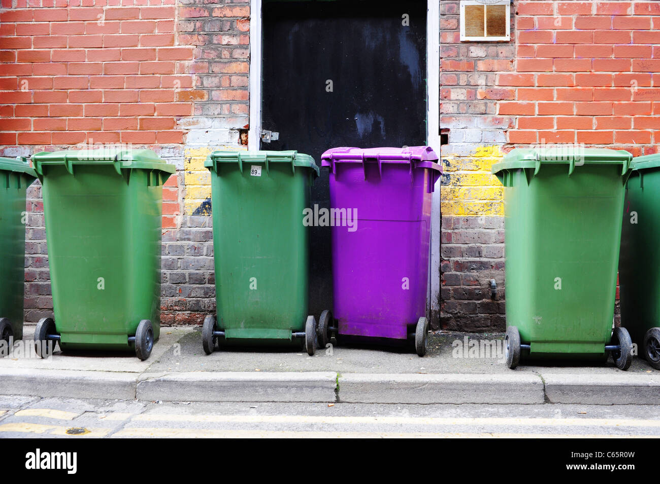 Wheelie bins alley hi-res stock photography and images - Alamy