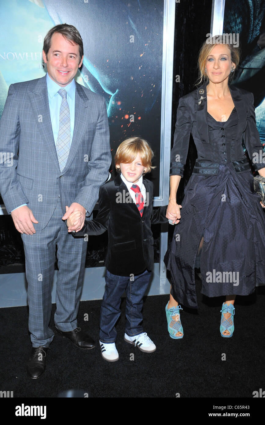 Matthew Broderick, James Wilkie Broderick, Sarah Jessica Parker at ...