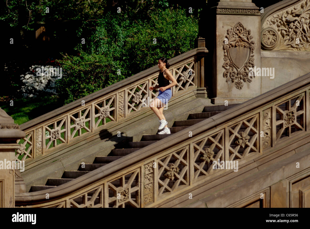 Hispanic woman running for exercise Stock Photo - Alamy