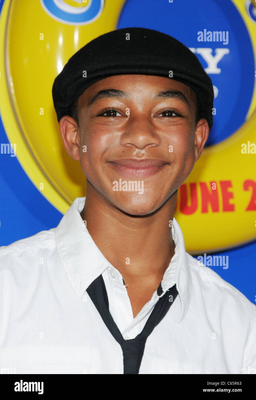 Christopher Borger at arrivals for GROWN UPS Premiere, The Ziegfeld ...