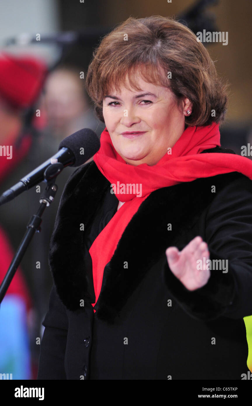 Susan Boyle on stage for NBC TODAY Show Concert Series with Susan Boyle ...