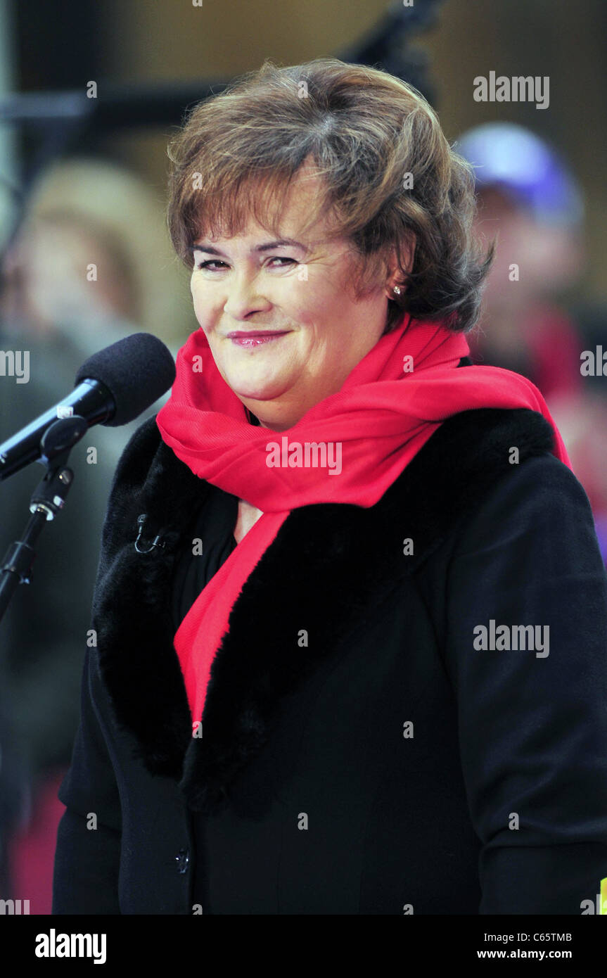 Susan Boyle on stage for NBC TODAY Show Concert Series with Susan Boyle ...