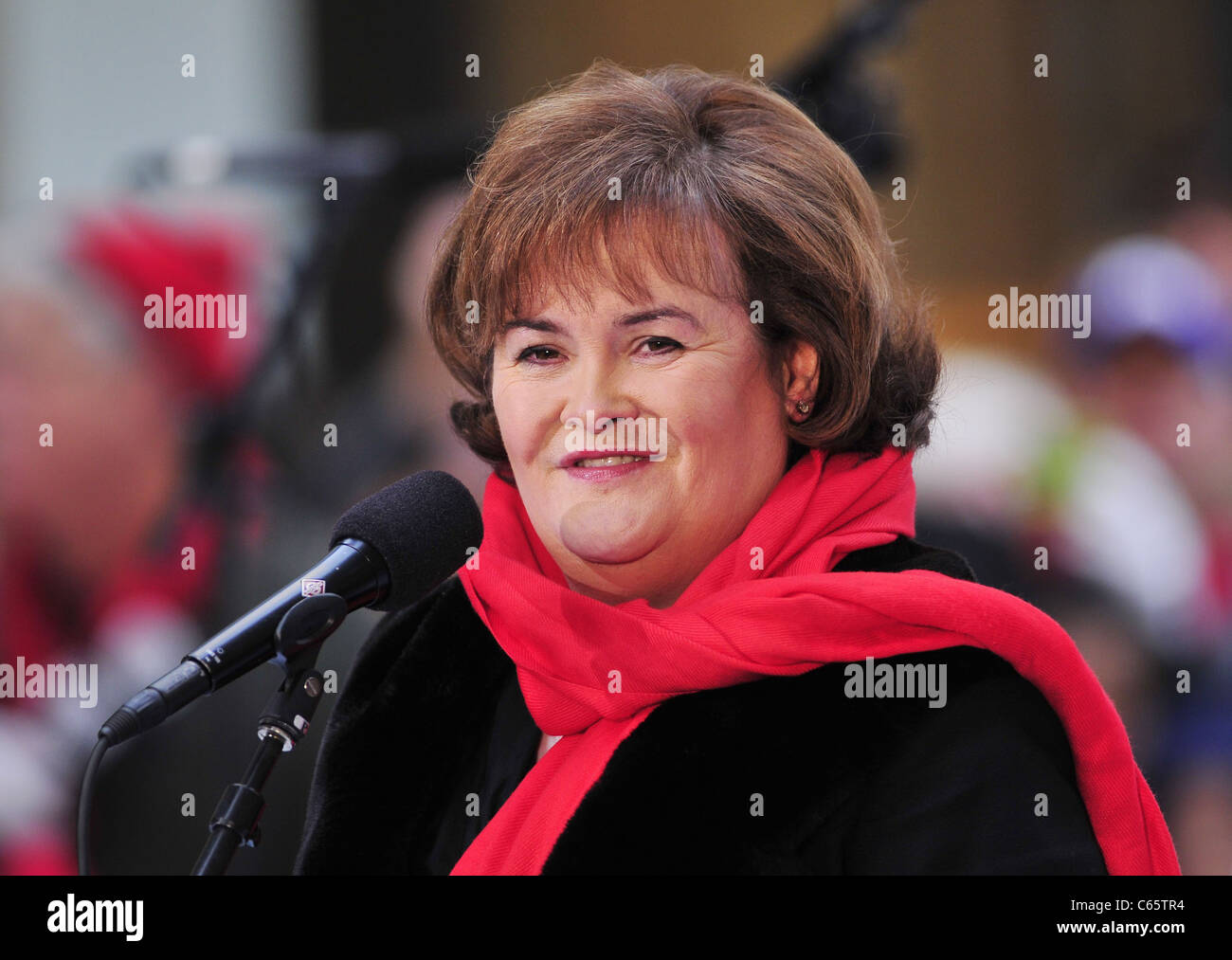 Susan Boyle on stage for NBC TODAY Show Concert Series with Susan Boyle ...