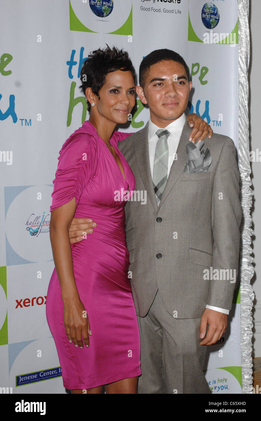 Halle Berry, Bryson Rouzan-Thomas at arrivals for Silver Rose Gala and ...