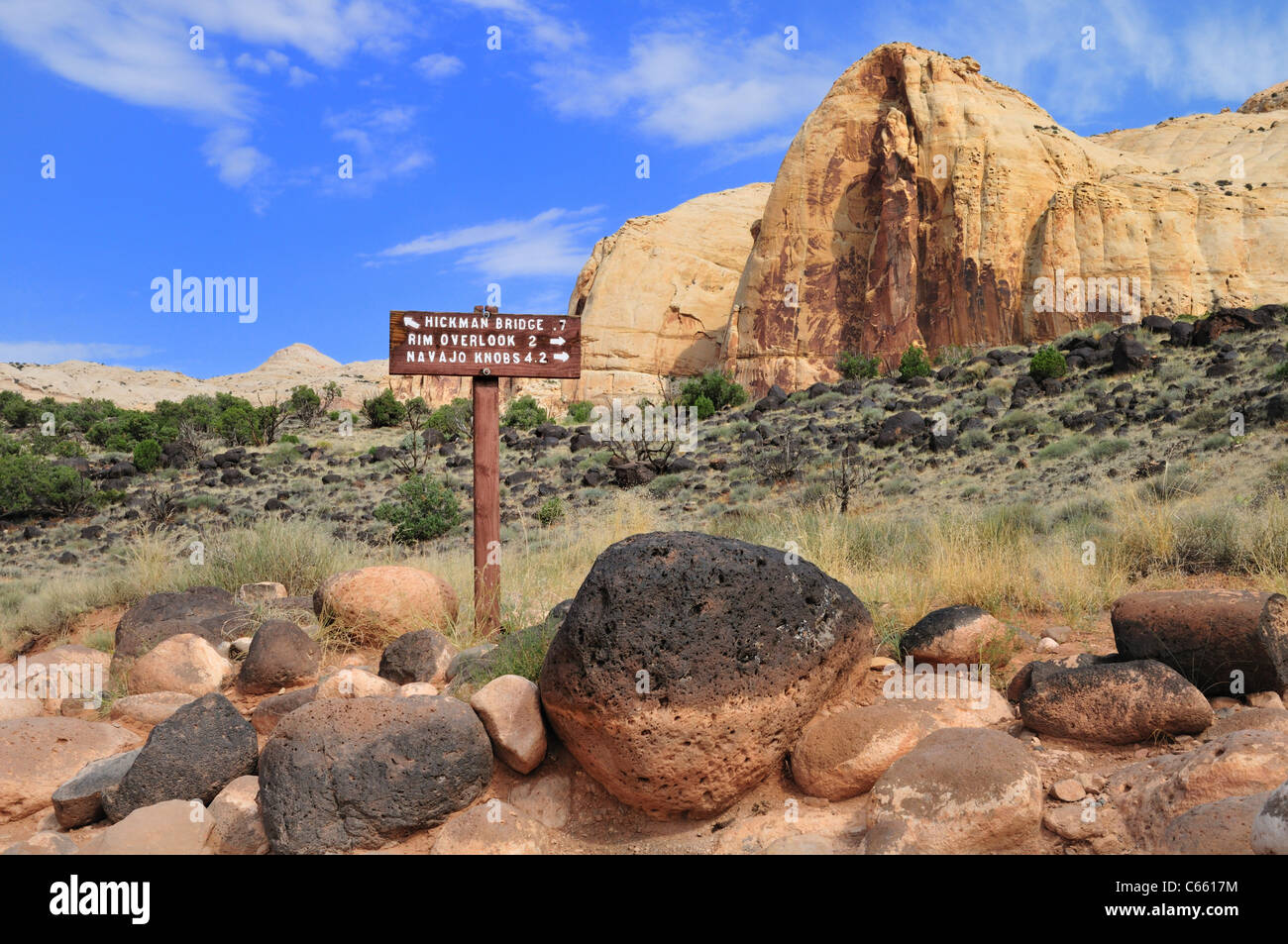 National park signs hi-res stock photography and images - Alamy