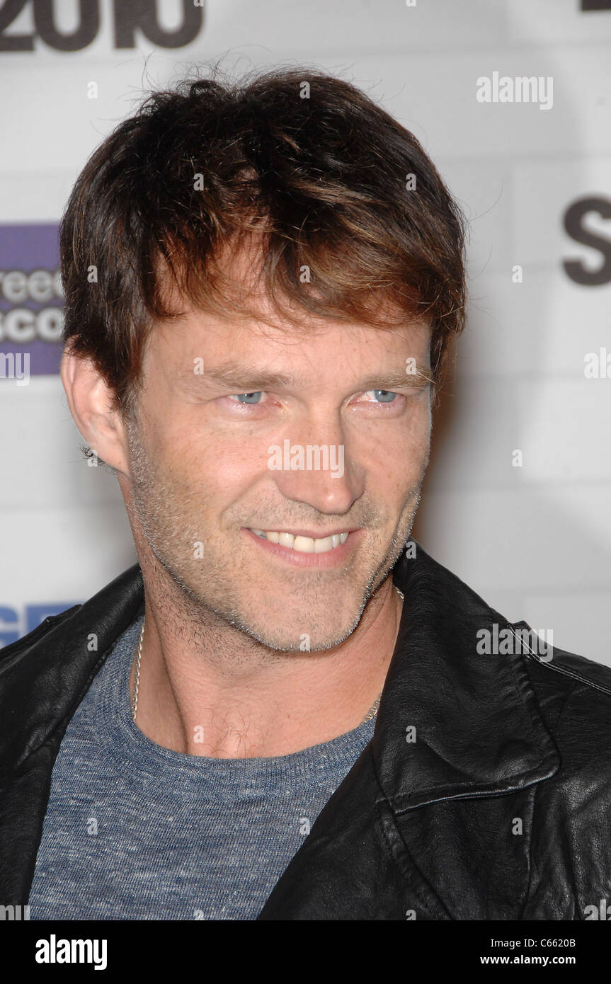 Stephen Helton's Instagram, Twitter & Facebook on IDCrawl