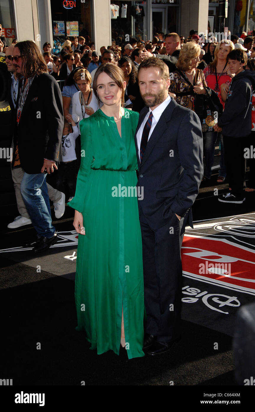 Emily Mortimer And Alessandro Nivola Wedding