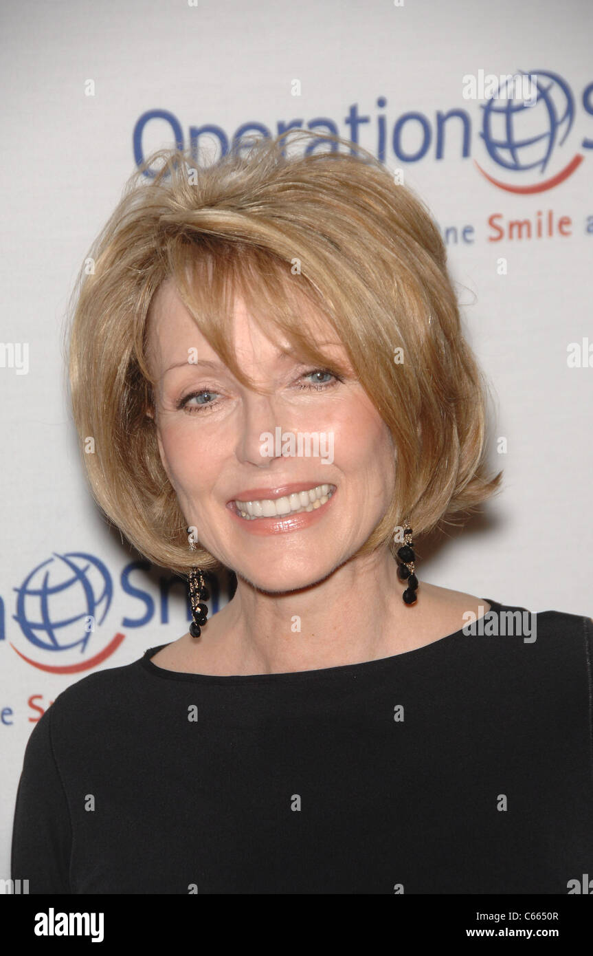 Susan Blakely at arrivals for Operation Smile's 9th Annual Smile Gala ...